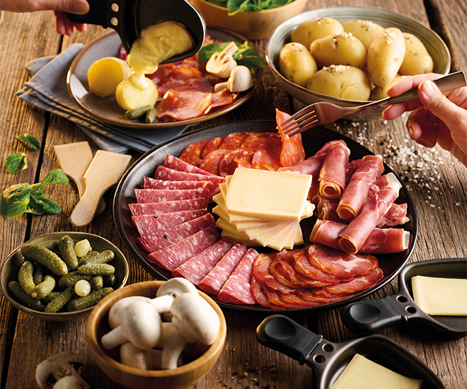 Quelle quantité de raclette par personne ? Suivez le guide